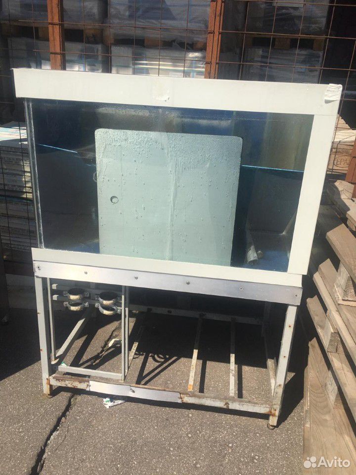 Аквариум для живой рыбы