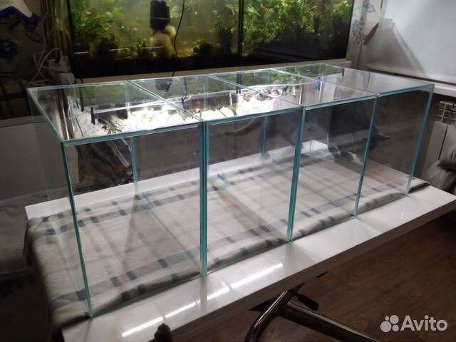 4 аквариума 42(L) х23(B) х33(H) 32л