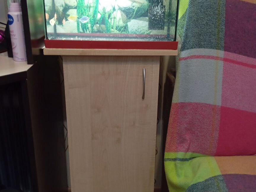 Аквариум с тумбой