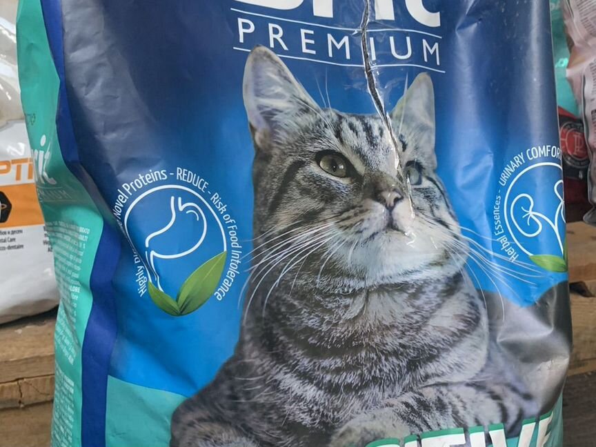 Brit premium sensitiveс ягненком и индейкой 8 кг