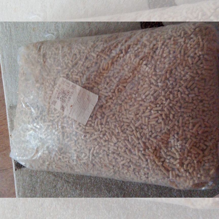 Древесный наполнитель для кошачьего туалета