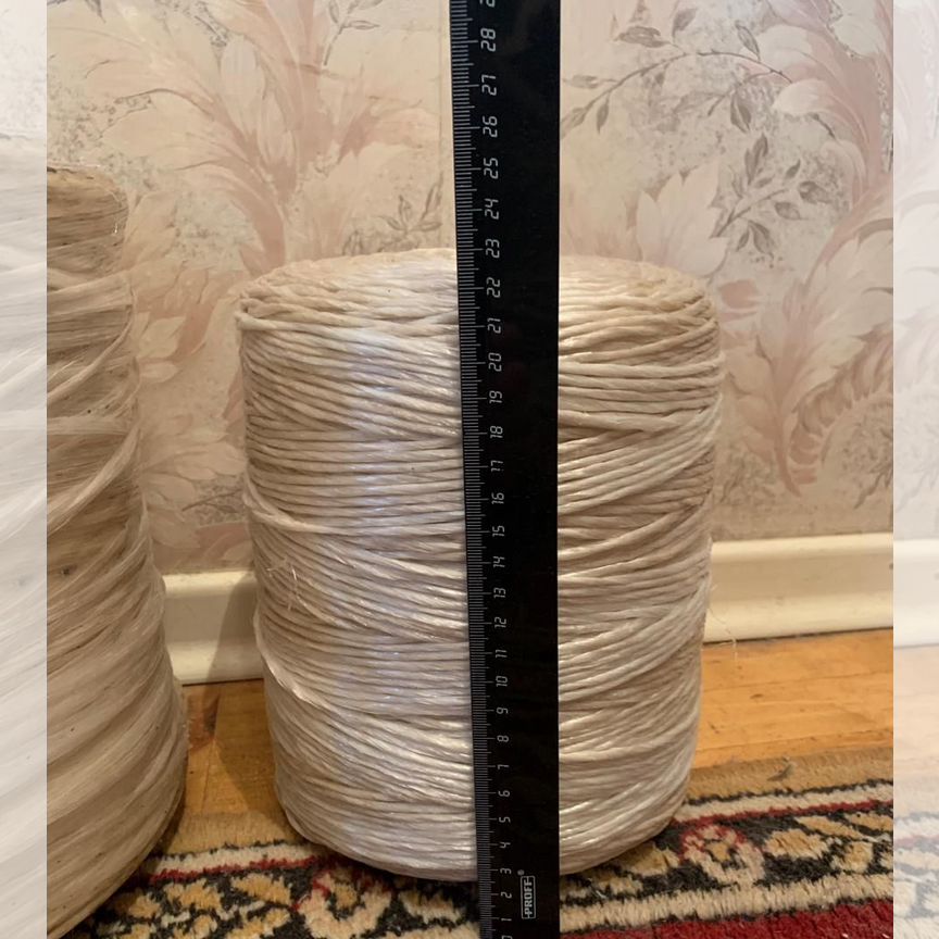 Шпагат полипропиленовый - много разных бухт