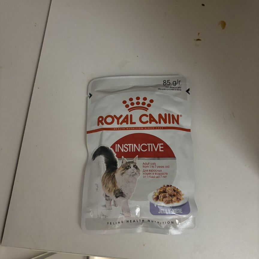 Корм для кошек royal canin instinctive
