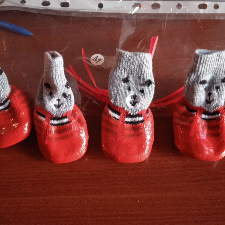 Обувь для маленьких собак