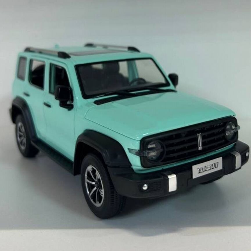 Модель автомобиля 1:24