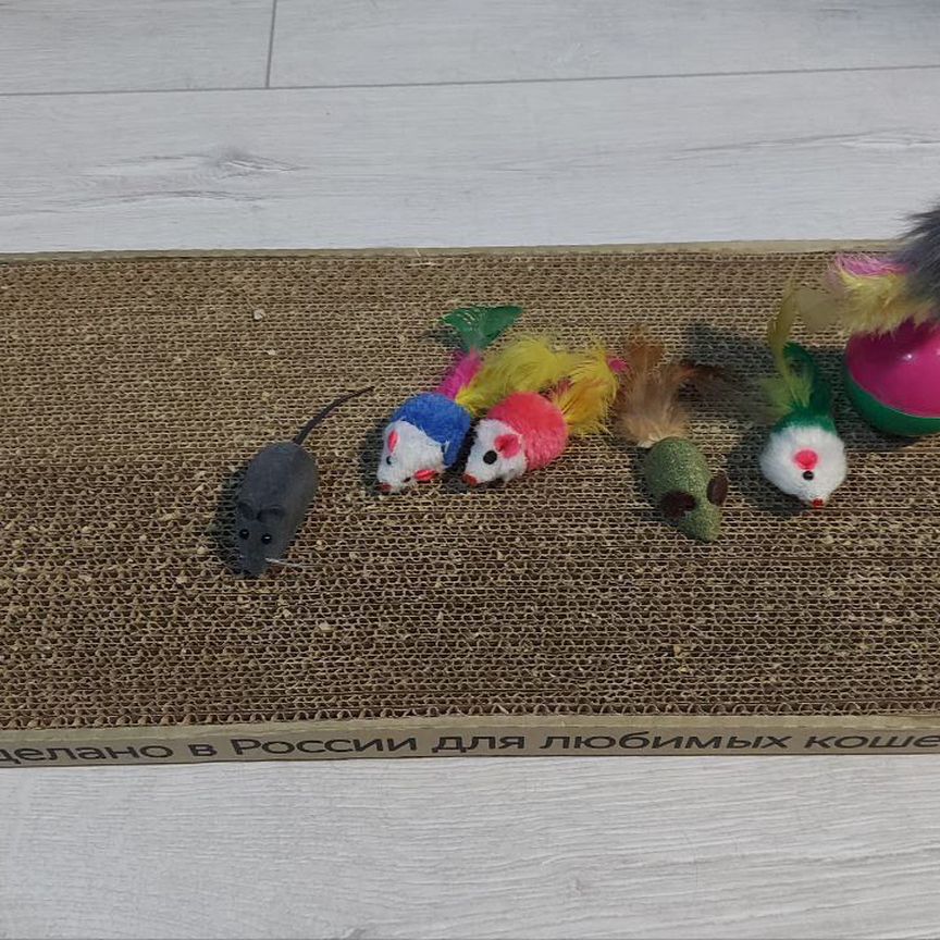Игрушки для кошек