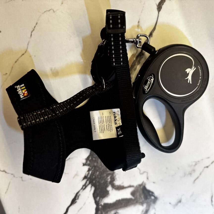 Повод и шлейка доя маленько собачки или кота XS