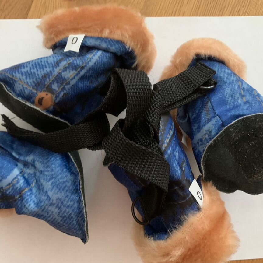 Теплые ботиночки для собаки