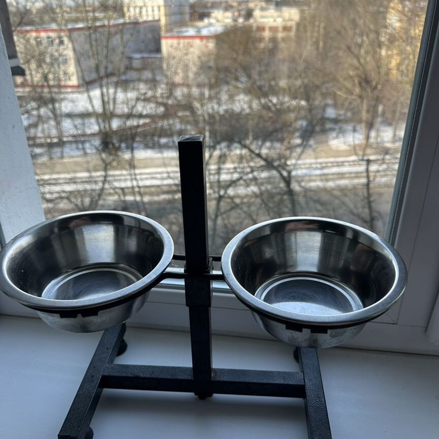Стойка для мисок для собак средних пород