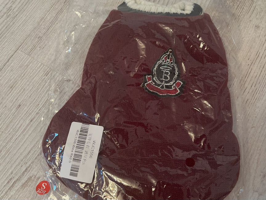 Кофта для маленькой собачки