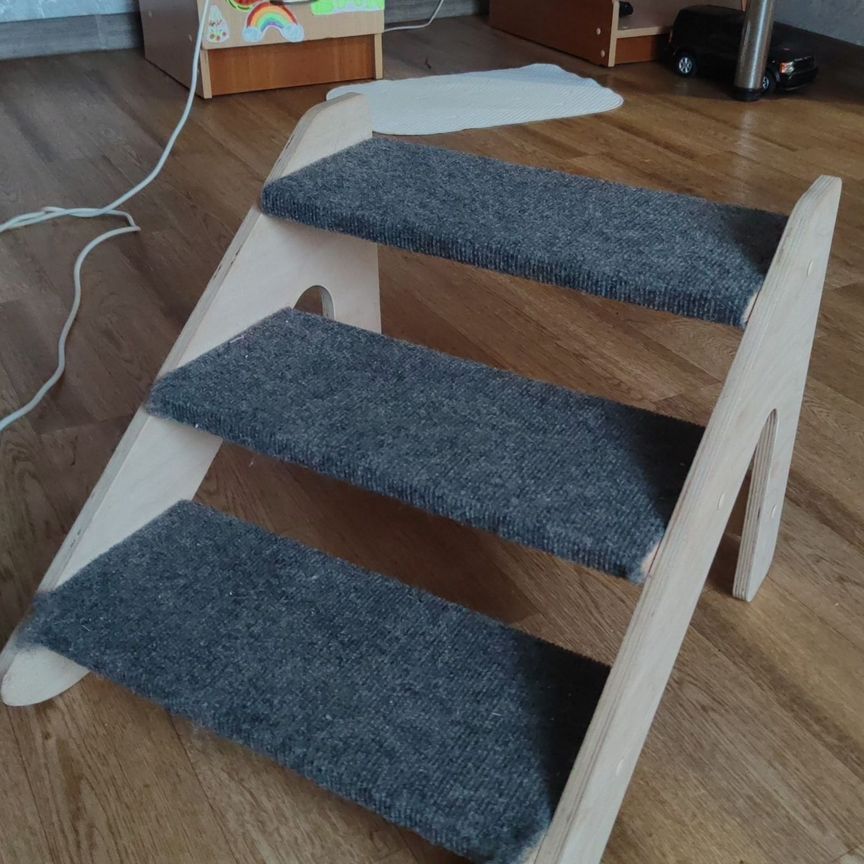 Лестница для собак