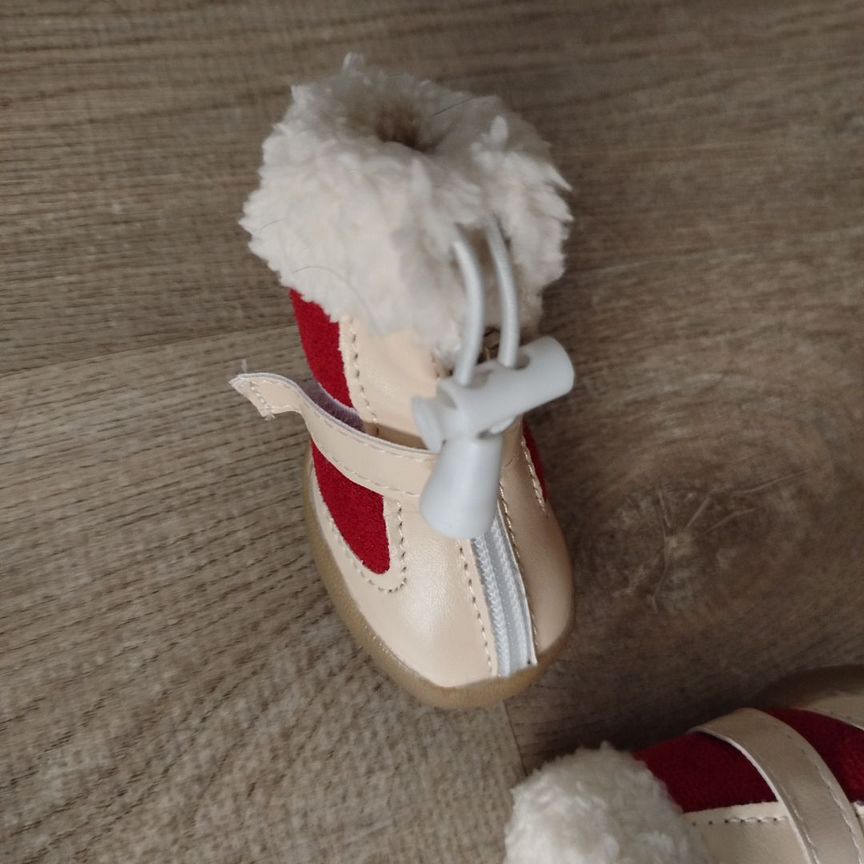 Ботинки зимние для собак новые