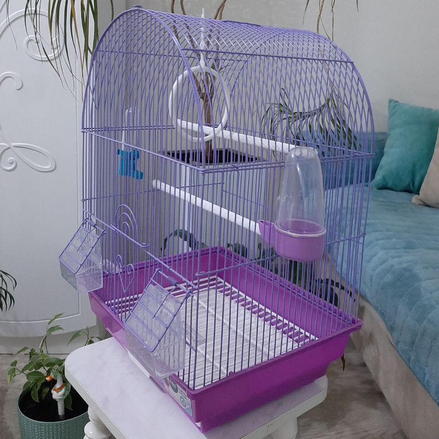 Клетка доя попугая в отличном состоянии