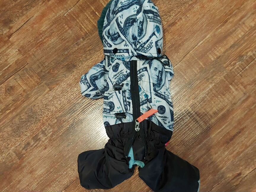 Одежда для маленьких собак и щенят