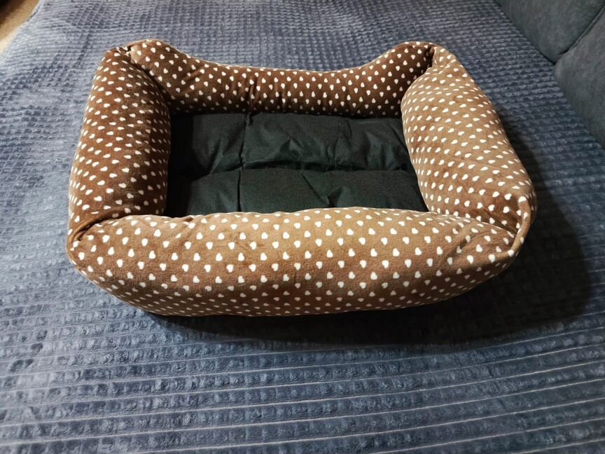 Лежанка для кошек