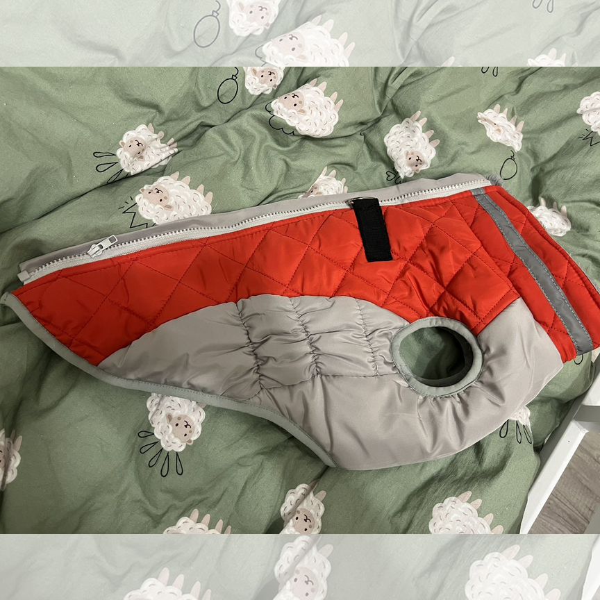 Теплый жилет для собаки