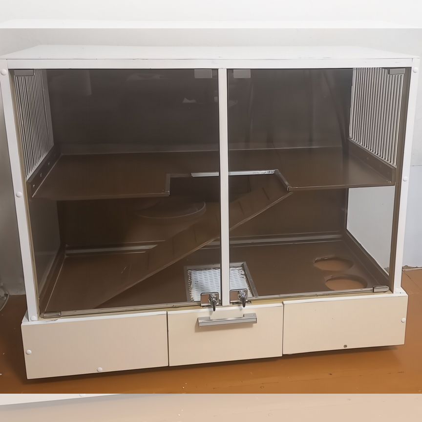 Клетка витрина для грызунов