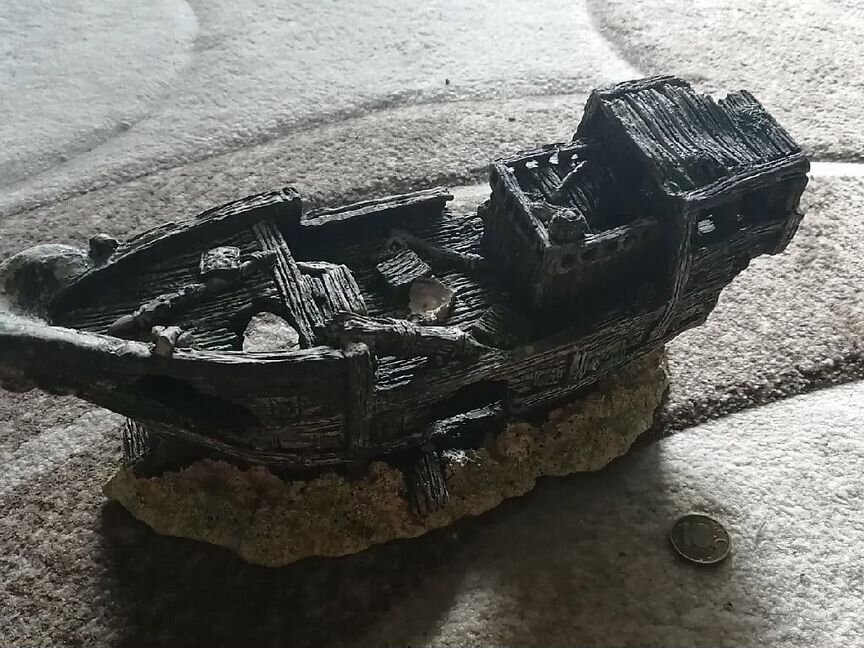 Вещи для аквариума