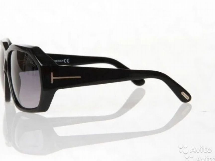 Tom Ford фирменные чёрные очки солнцезащитные