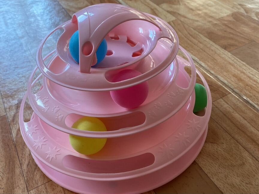 Кошачья игрушка шарики