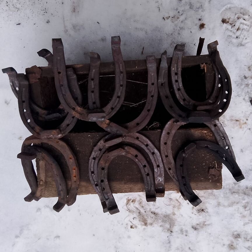 Подкова для лошади