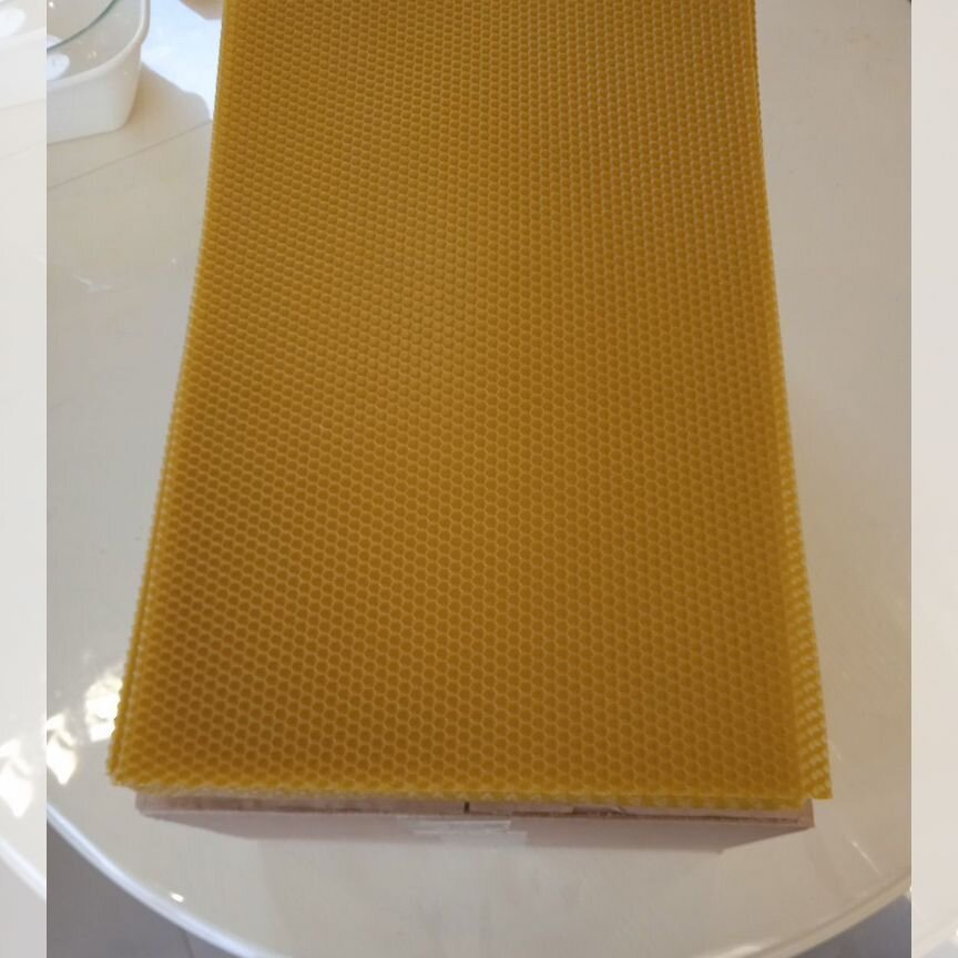 Вощина для пчел