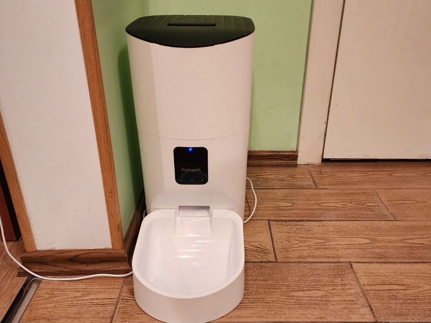 Кормушка для животных WiFi