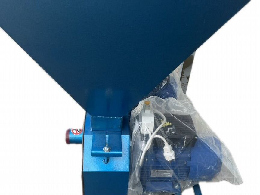 Крупорушка зернодробилка