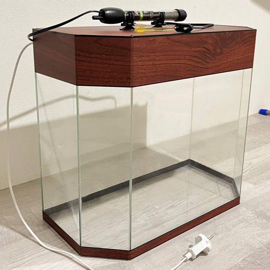 Аквариум с подсветкой 30 литров