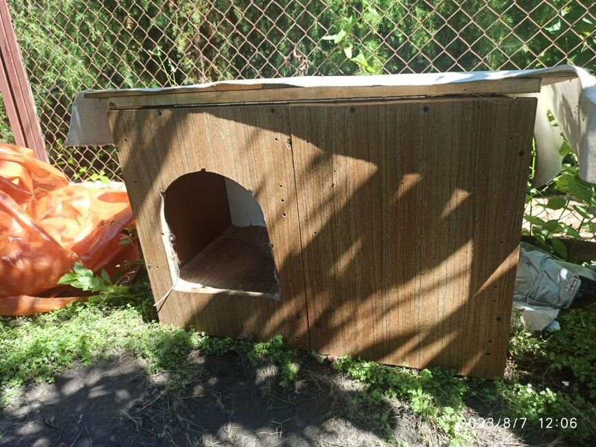 Будка, уличный домик, крольчатник