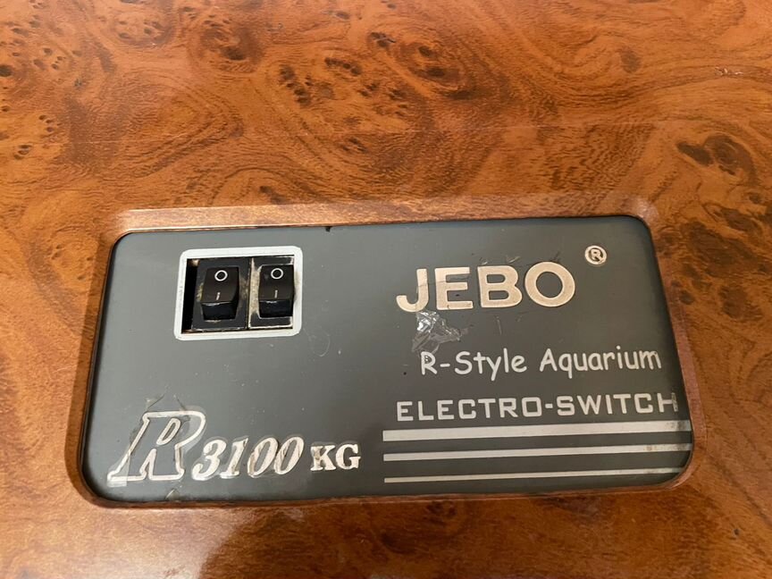 Аквариум с тумбой