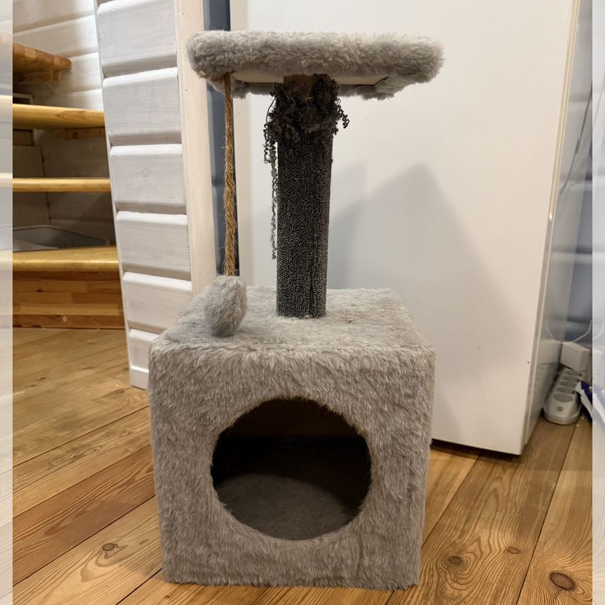 Домик для кошки с когтеточкой