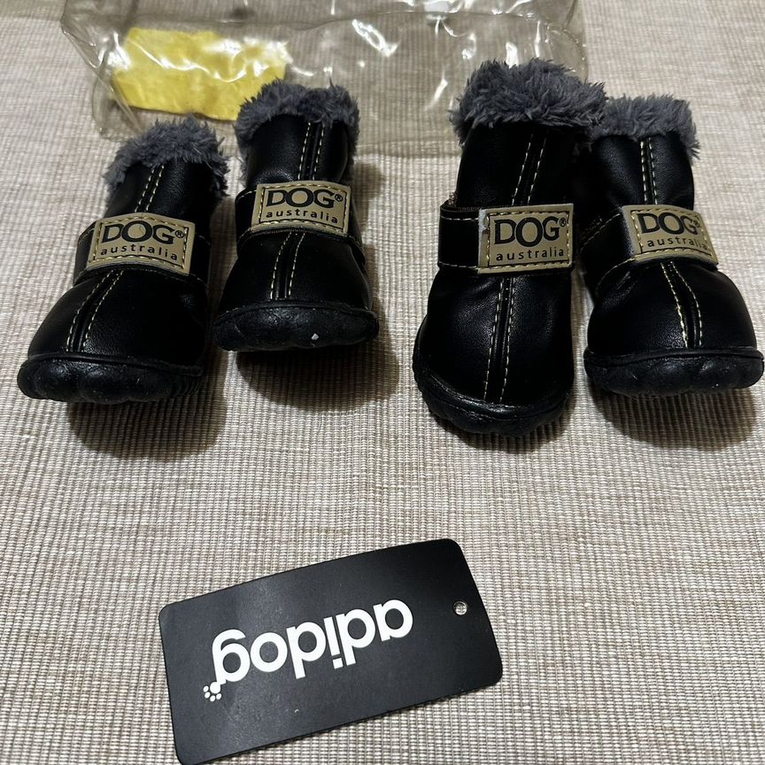 Обувь для собак мелких пород