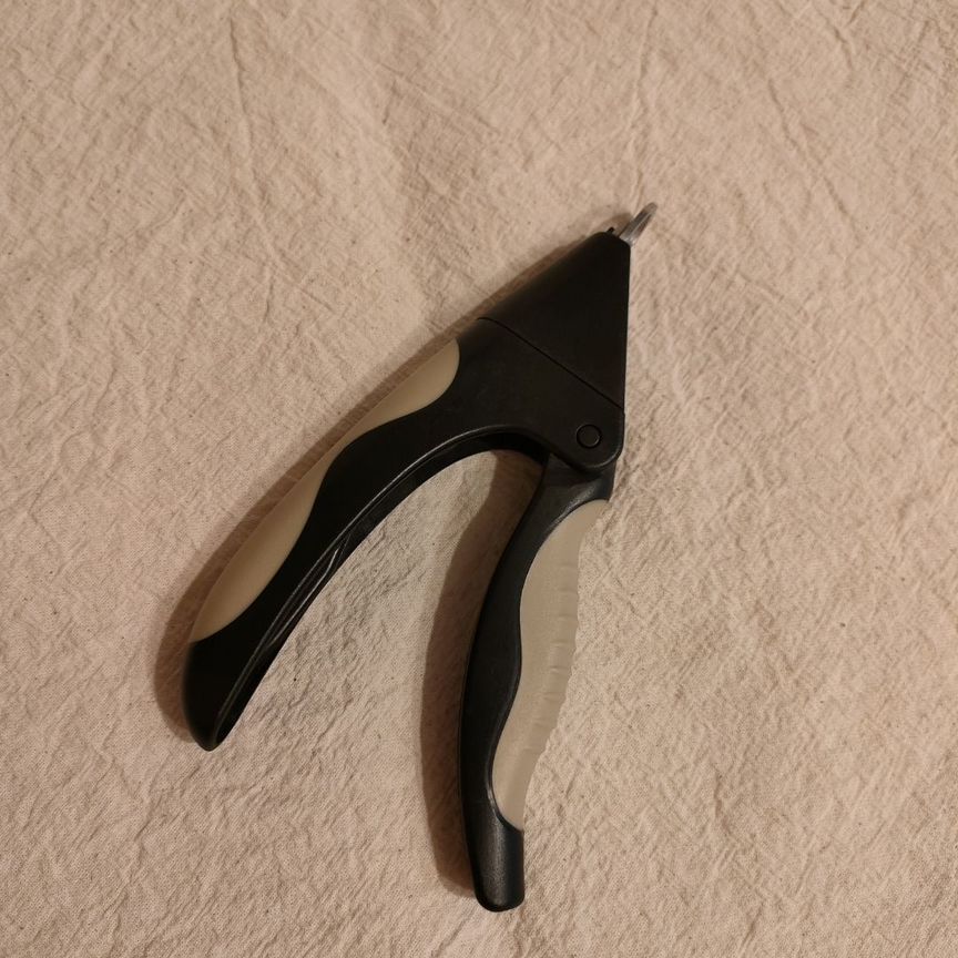 Когтерез гильотина