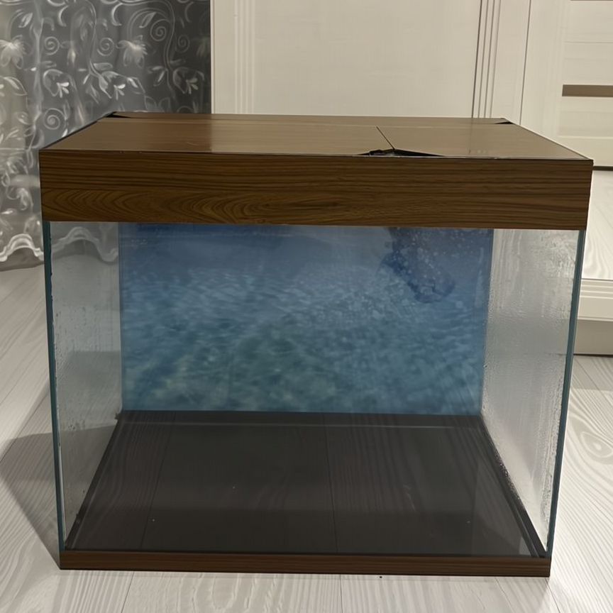 Аквариум для рыбок