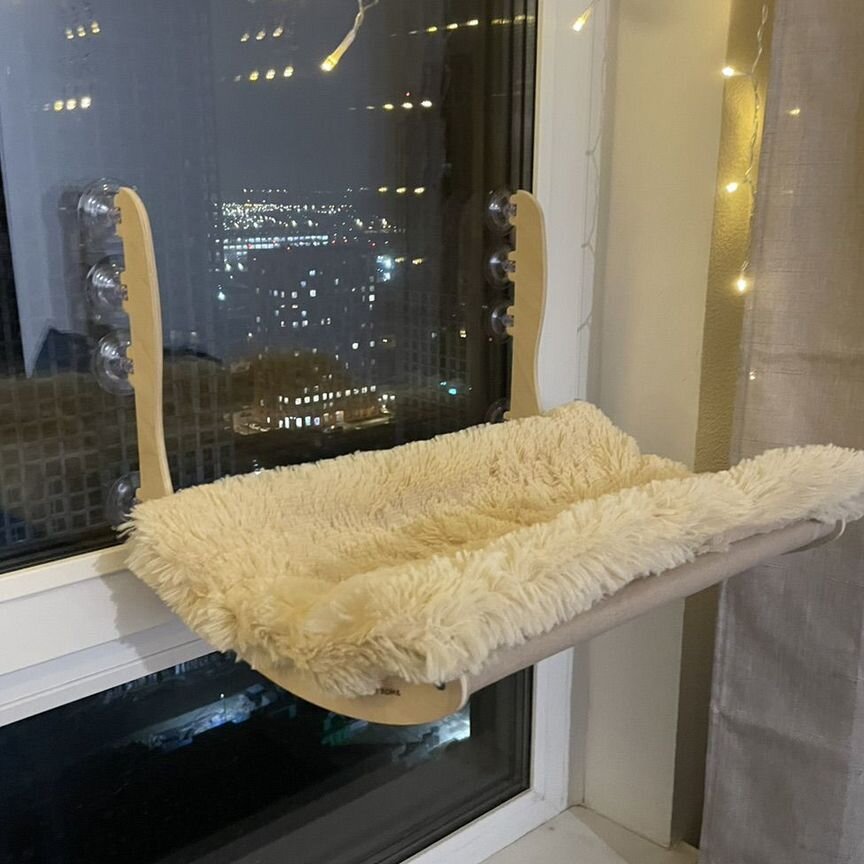 Гамак для кошек на окно