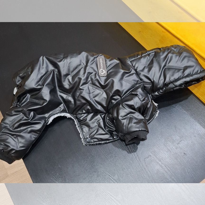 Комбинезон для собак мелких пород зима