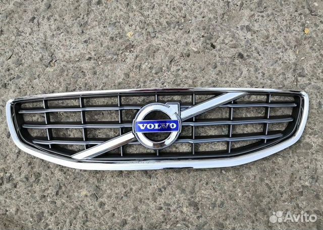Решетка радиатора Volvo S60 II купить в Санкт-Петербурге с доставкой ...
