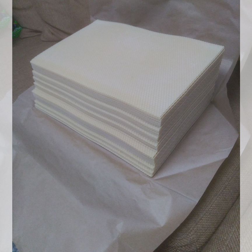 Вощина натуральная для пчел,свечей и прочее