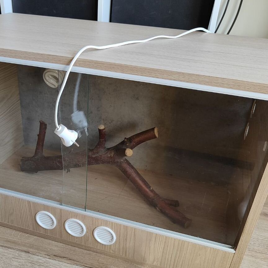 Террариум для рептилии бу 80х50х50