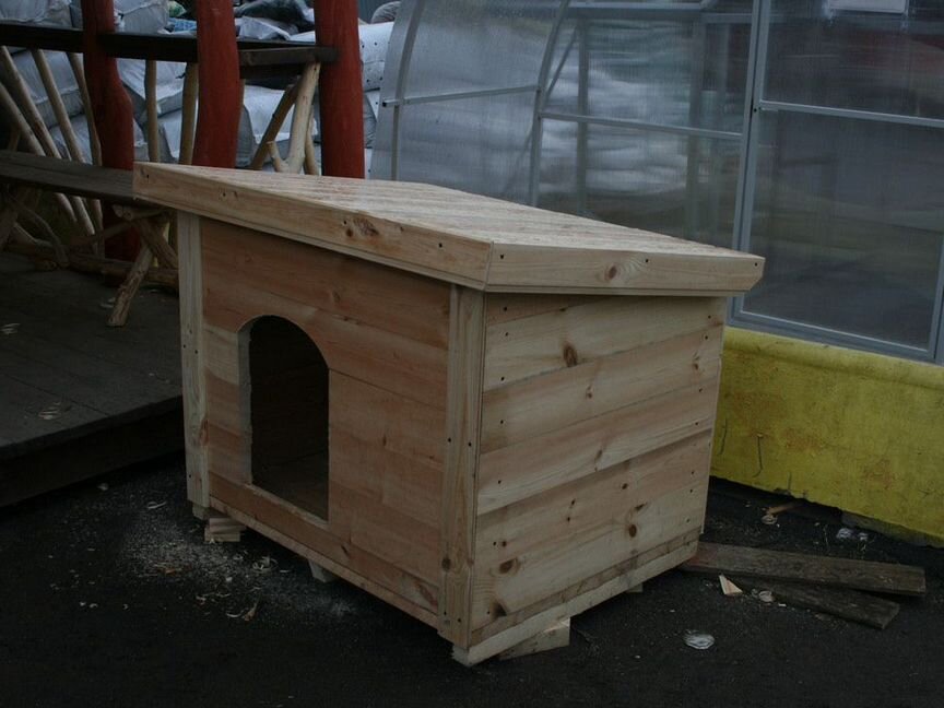 Будка для собаки 0.8х1.2 м из шпунта