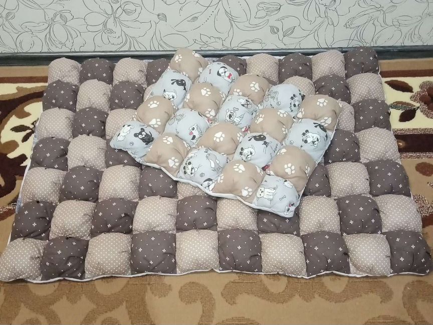 Лежанка для большой собаки