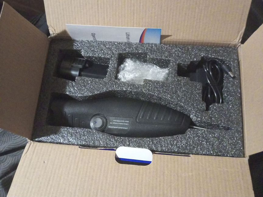 Электрический пинцет для удаление перьев