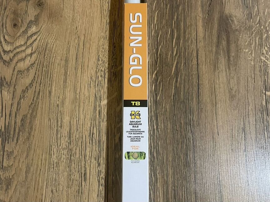 Лампа в акварум