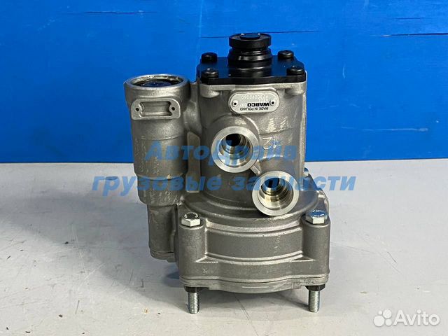 Кран управления тормозами прицепа Мерседес Актрос купить в Краснодаре ...