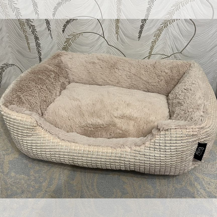 Лежанка для кошек Rurri