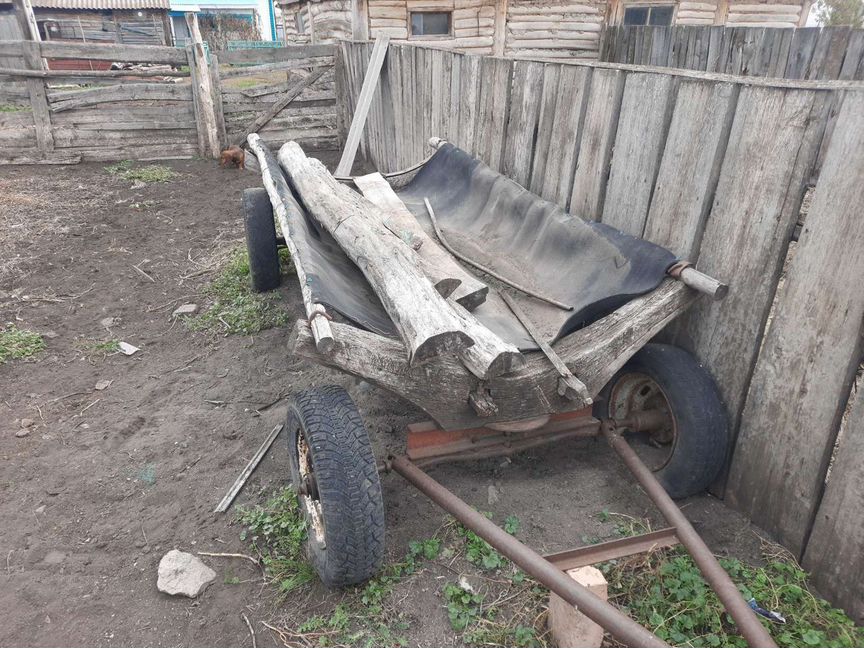 Телега для лошади