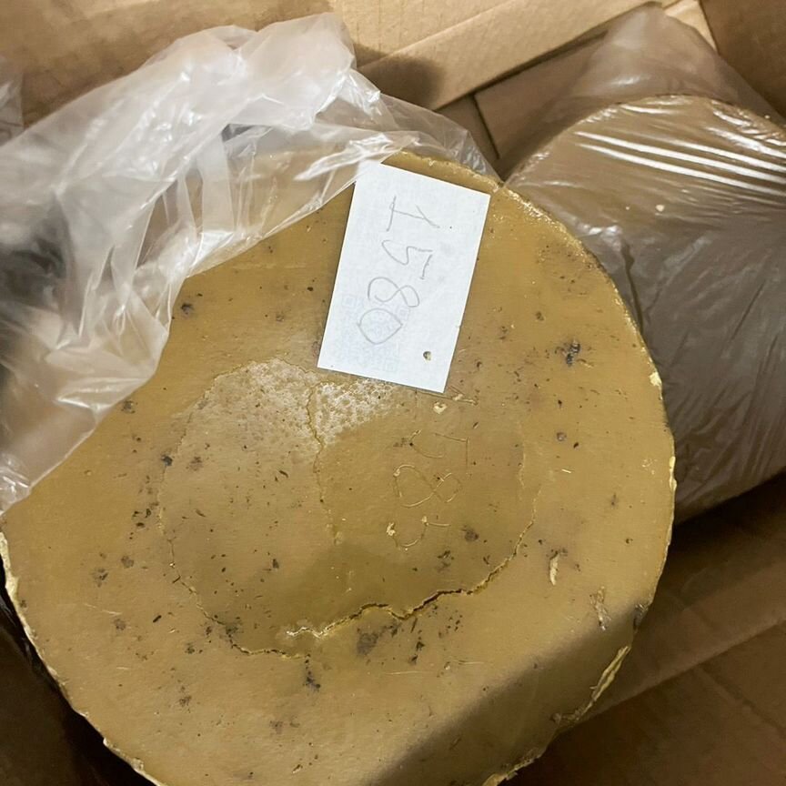 Воск пчелиный