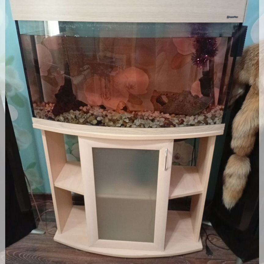 Аквариум с тумбой