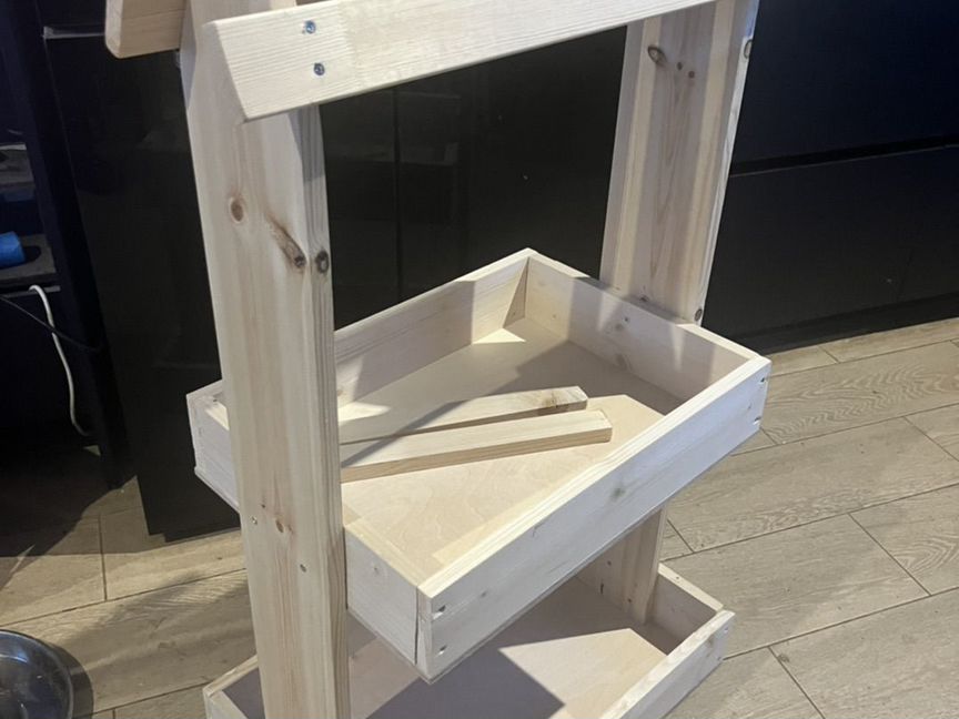 Подставка под седло